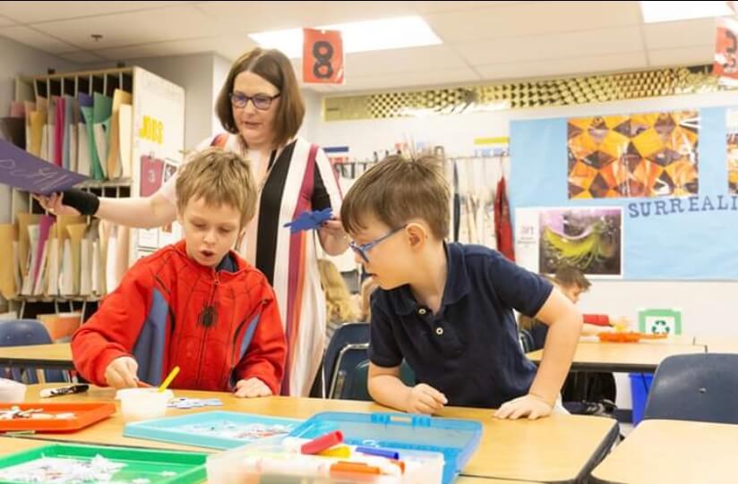 All of our communities thrive: Art Teachers - Choice Schools